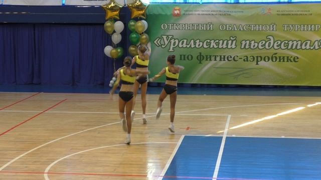 Ильина Софья, Кузнецова Дарья, Яковлева Вера. 11-12 лет 3 чел. 23.04.22