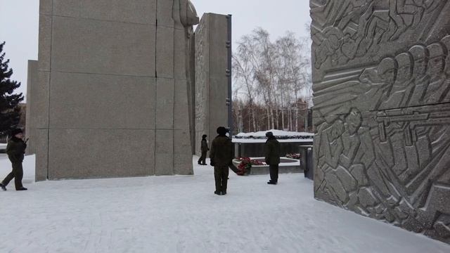 МОНУМЕНТ СЛАВЫ В НОВОСИБИРСКЕ