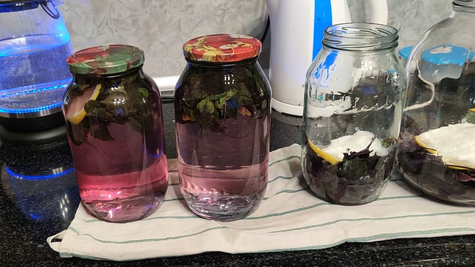 Компот из базилика на зиму