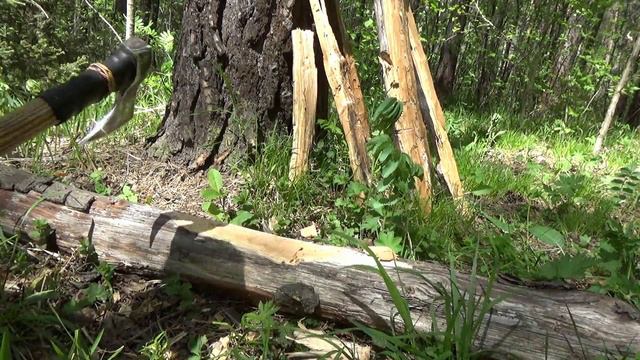 Топор тамагавк в деле.