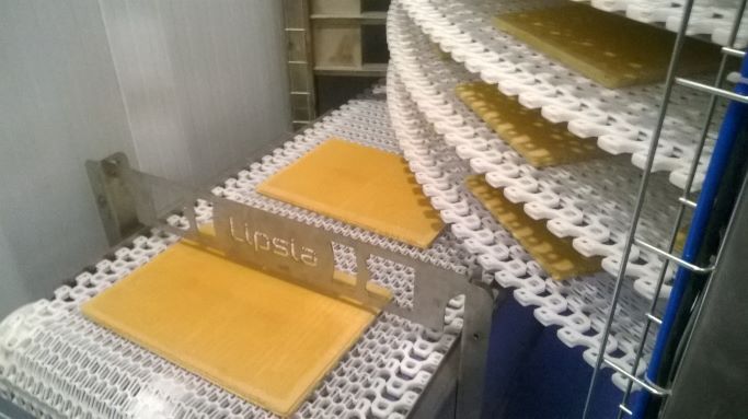 Спиральный кулер для плоских вафельных блоков