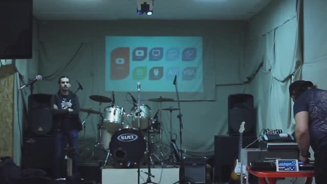 NOT A MASTER. Сложная партия бас-гитариста.