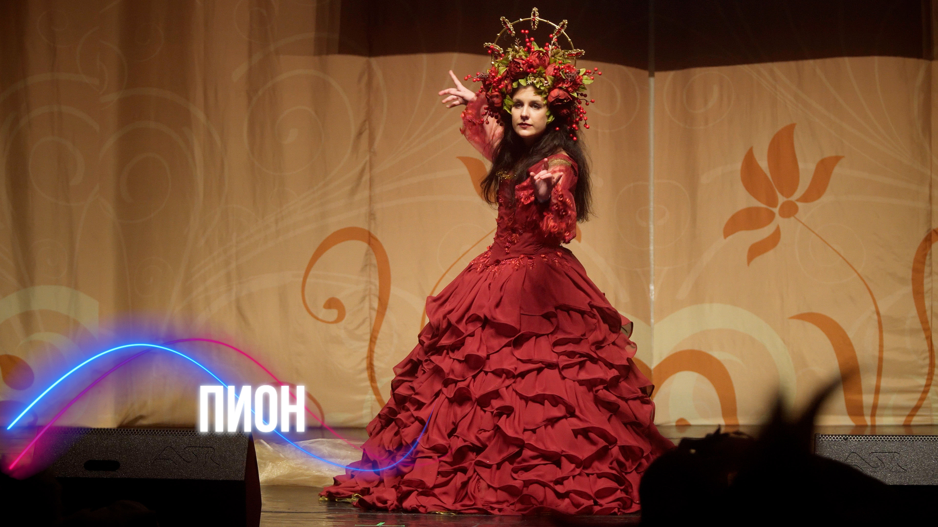 Пион Косплей-дефиле на Осеннем Тогучи 2021