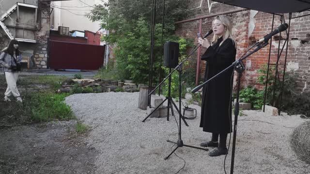 Поэтический вечер во дворе 18 июля/ Избранное