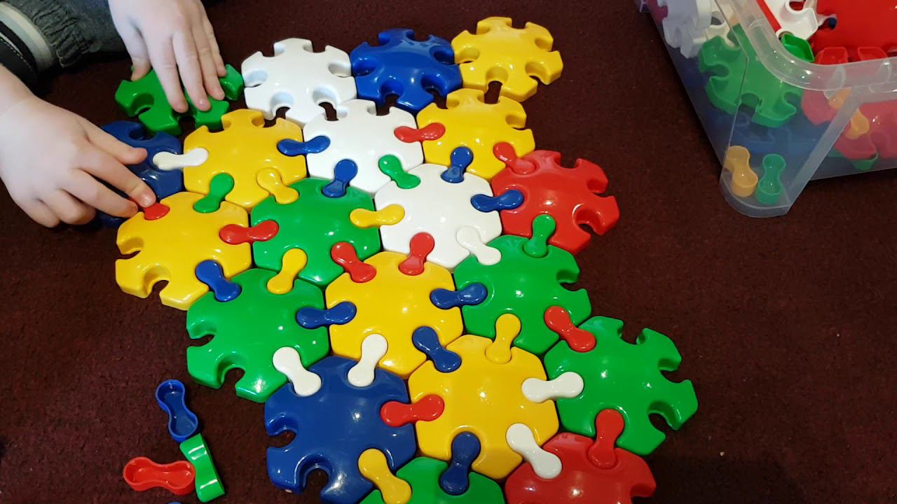 Отличная развивающая игра для детей от 2 до 5 лет