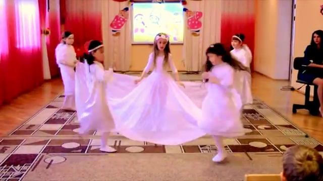 Танец _Ангелы_  в детском саду.mp4