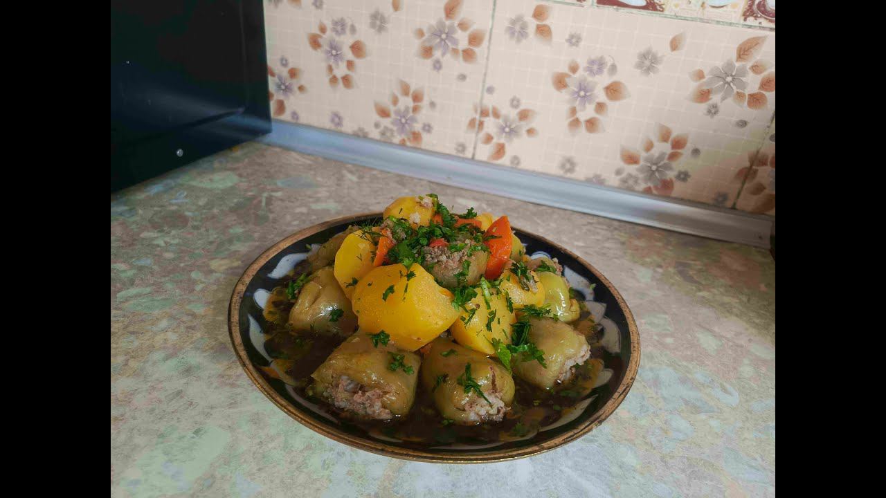 "Голубцы по-новому: Изысканная классика в болгарском перце"