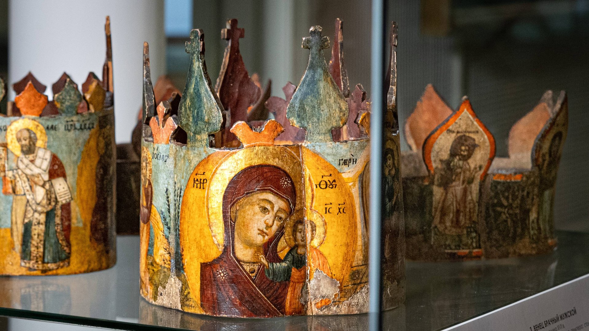 Деревянные брачные венцы впервые в постоянной экспозиции музея