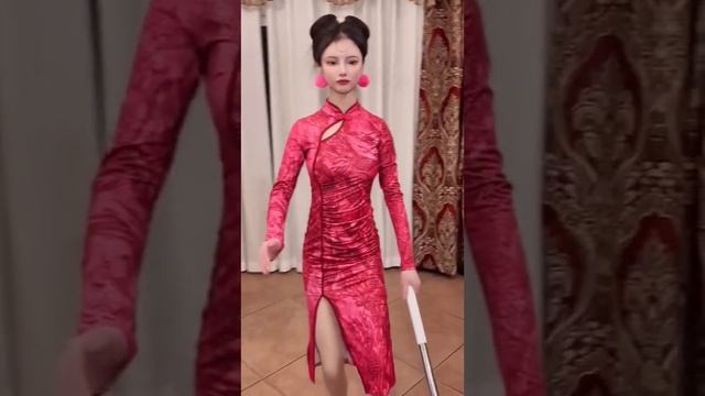 Робот готовить