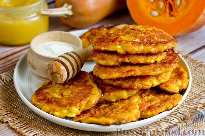 Яркие, с ароматом корицы...
ТЫКВЕННО-ТВОРОЖНЫЕ ОЛАДЬИ