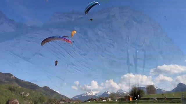 Франция, Анси 2019. Парамагазин. Полёты на параплане и парамоторе.mp4