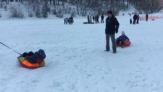Канал Доминика-земляника покатушки на лебяжье.mp4