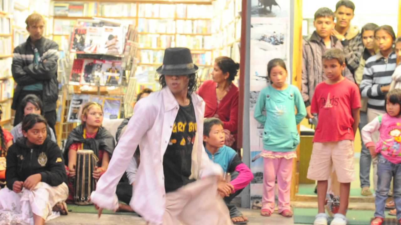 Непал: ДИВАЛИ - праздник света в Покхаре Diwali