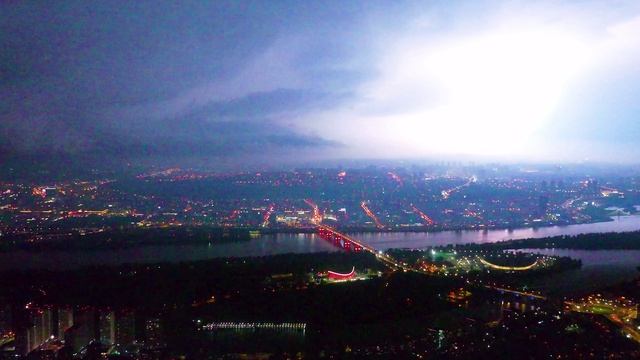 ⚡ 100 молний в Красноярске - Красочное проявление одного из свойств ЭФИРа в материи.