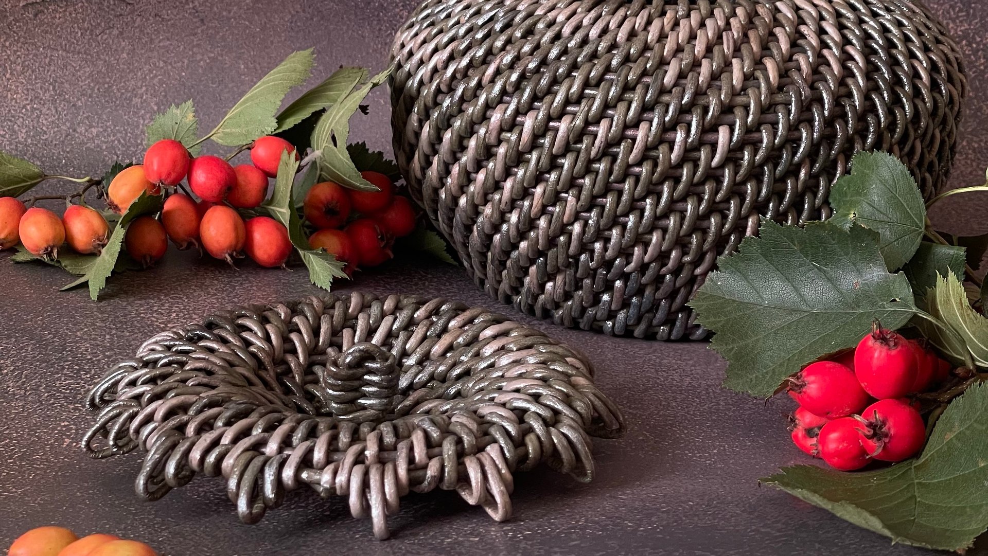 Плетёный горшочек с крышкой 🌿 #создаюуют #плетение #посуда