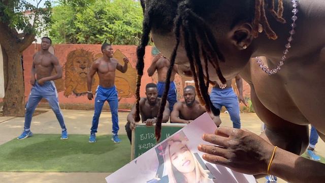 Качки поздравляют пару молодоженов ) Совет да любовь и море счастья !