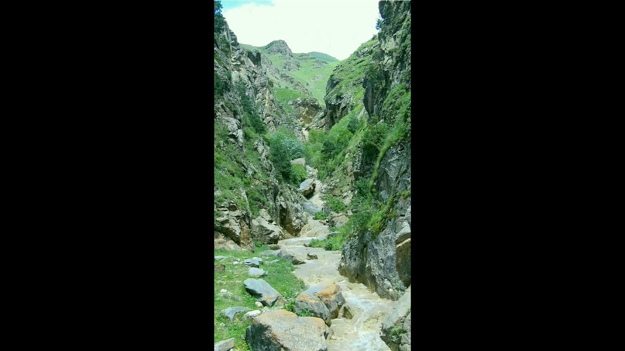 Галиатский водопад в Северной Осетии