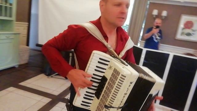 Выступление в ресторане ''Троекуров''