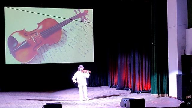 Скрипач-виртуоз Вардан Маркос -Восточные мелодии (фрагмент концерта, 11.2022)