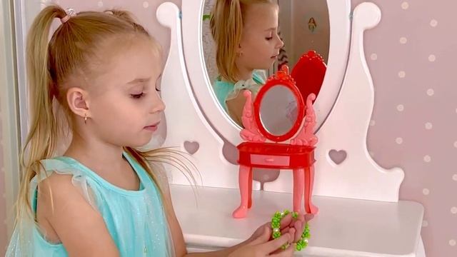 Обзор наших подписчиков на браслет детский "Юла, цвет светло-зелёный", ТМ "Выбражулька" .mp4