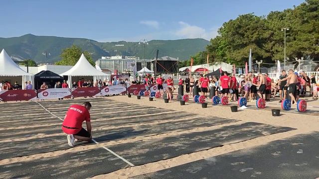 Геленджик. 25.05.2023. Сколько стоит спортивный велосипед_ спортивное оборудование_
