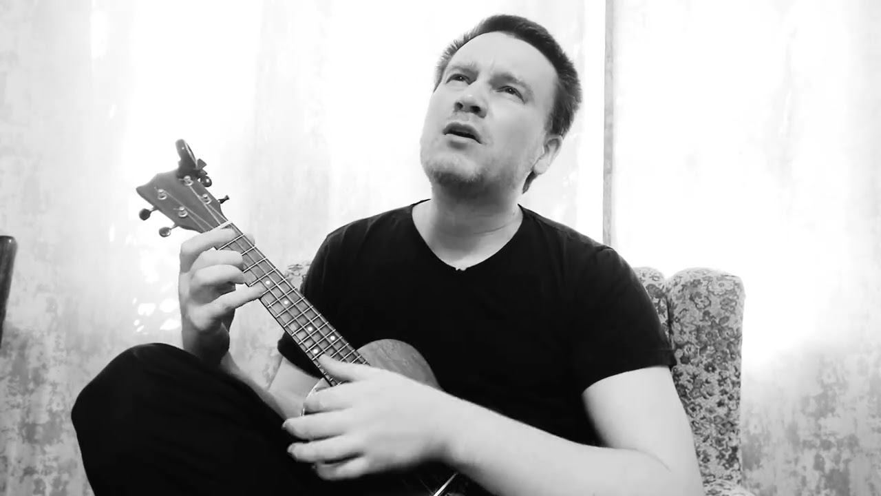 "У нас во дворе были похороны". Гришины песни.