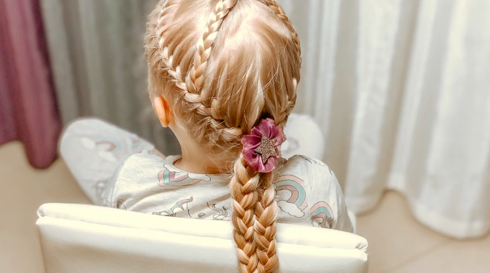 Детская прическа Звездная коса _ Прически в школу