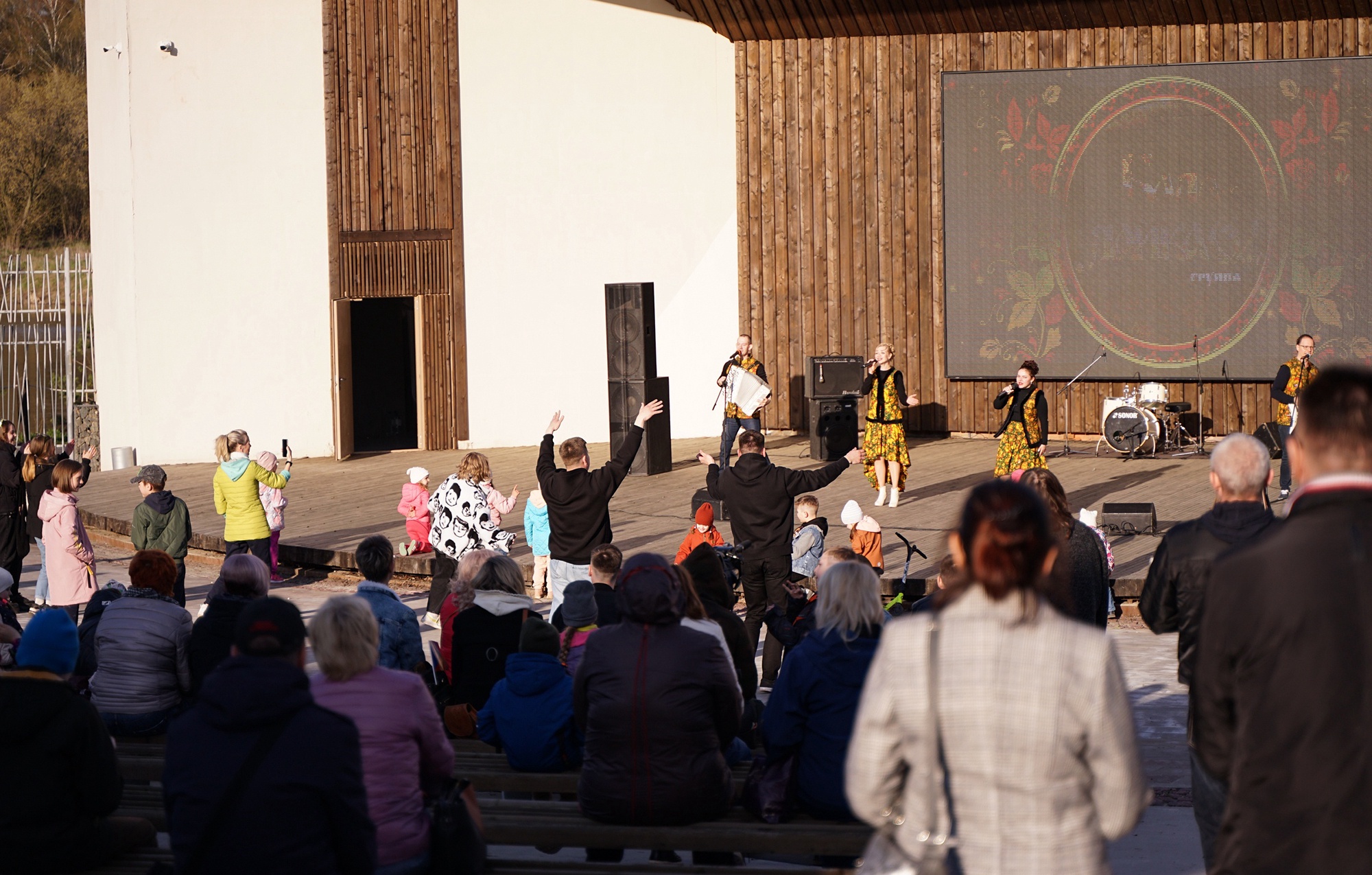 "ТУМАН" - КОНЦЕРТ К ОТКРЫТИЮ ПАРКОВОГО СЕЗОНА
