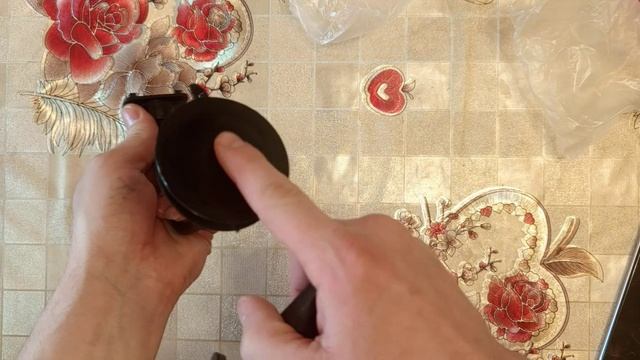 Держатель для смартфона за 260 рублей.