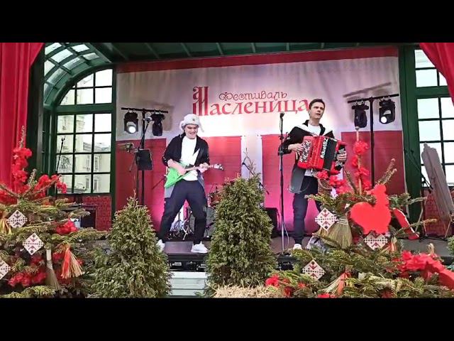 Балалайка и Баян - дуэт "Богатые и Знаменитые"