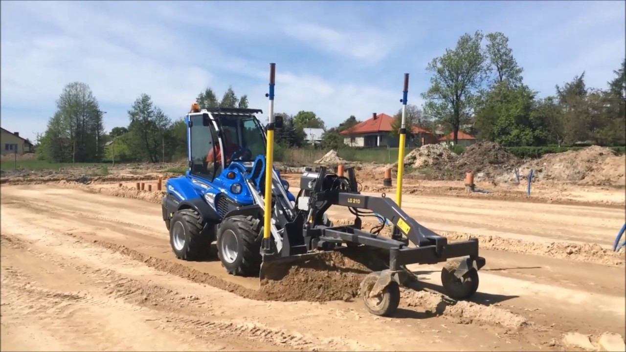 Грейдер (планировщик) для минипогрузчика MultiOne.