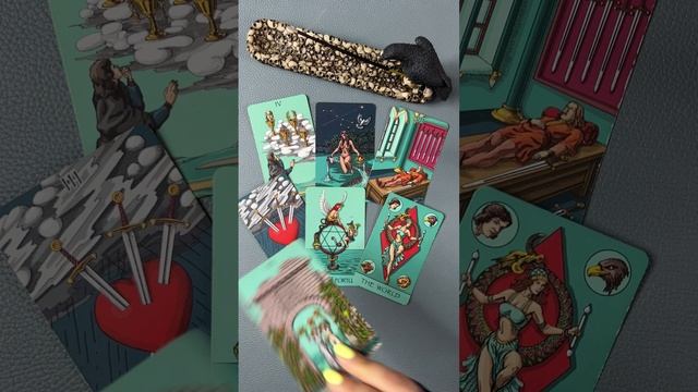 ТАРО. ЧТО ТЕБЕ МЕШАЕТ НАЙТИ НОВОГО МУЖЧИНУ ?Таро Онлайн Расклад