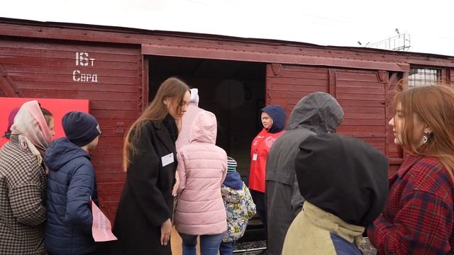 Без комментариев. Сургут.Поезд Победы