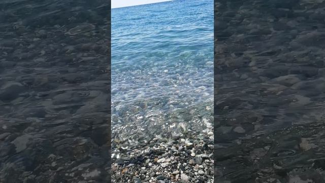 Пицунда. Пляж, июль 2024