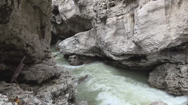 Хаджохская теснина.mp4