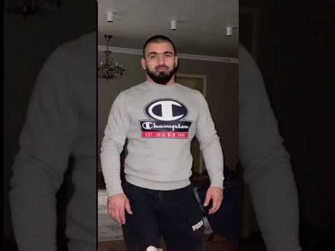 Курбан и дочка.