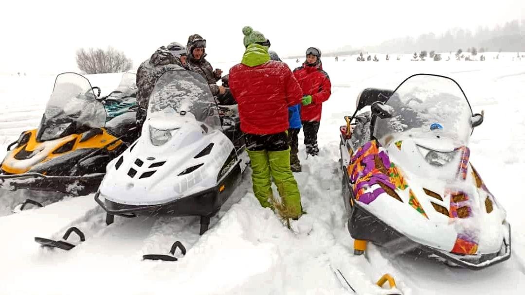 Тестируем снегоходы Тайга Варяг, BRP и Stels по глубокому снегу!  Очень круто катнули!!!