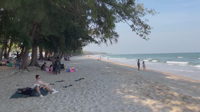 Пляж Ча Ам в окрестностях Хуахина в Таиланде