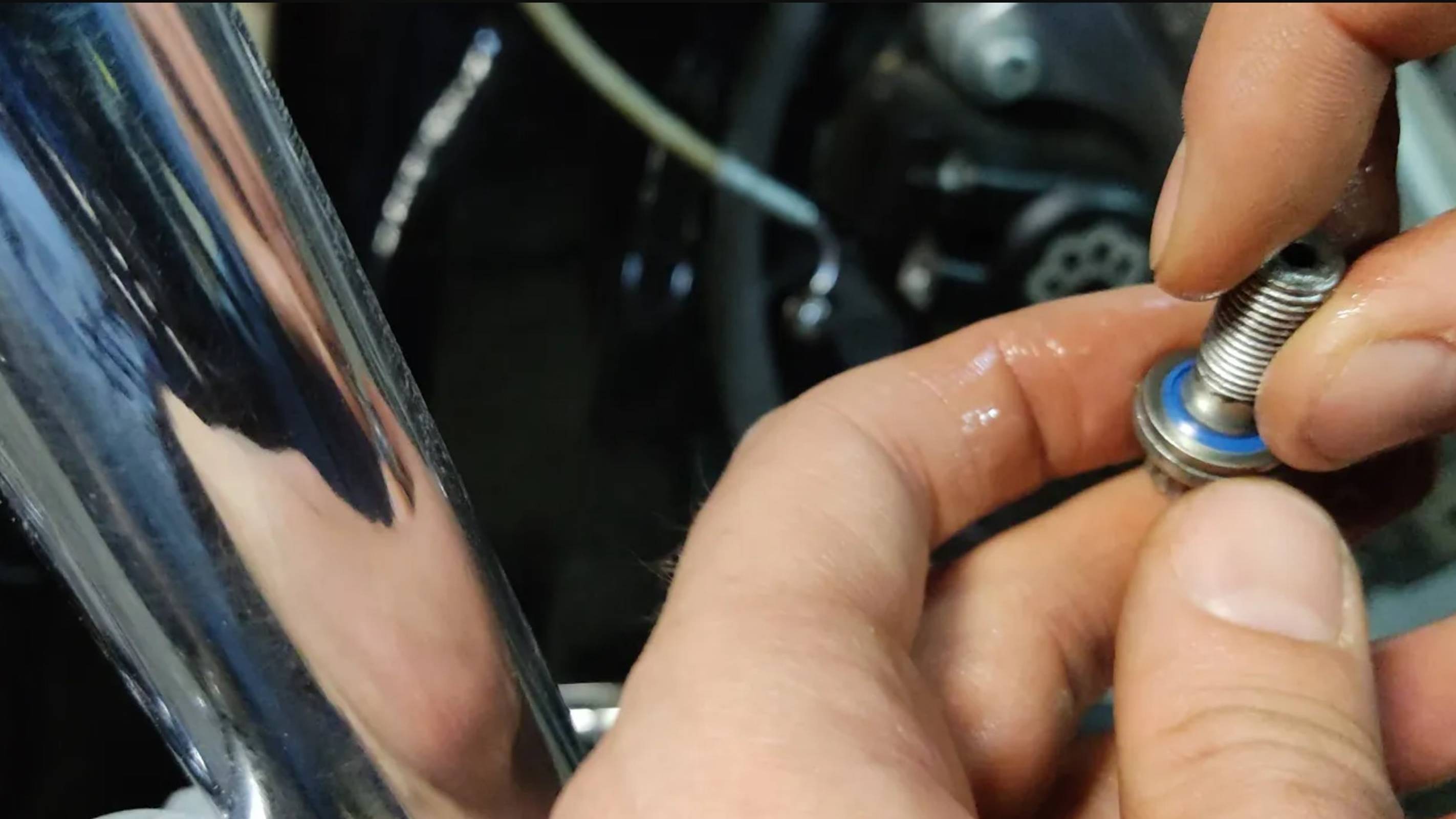 Конец сериала про потеющие суппорта мотоцикла-мечты Harley-Davidson Road King Classic 1997