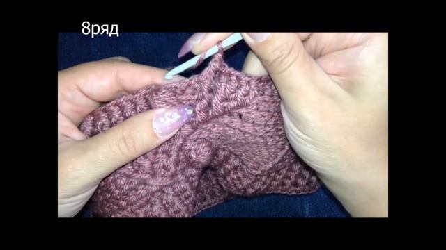 Шапка крючком с узором из рельефных столбиков