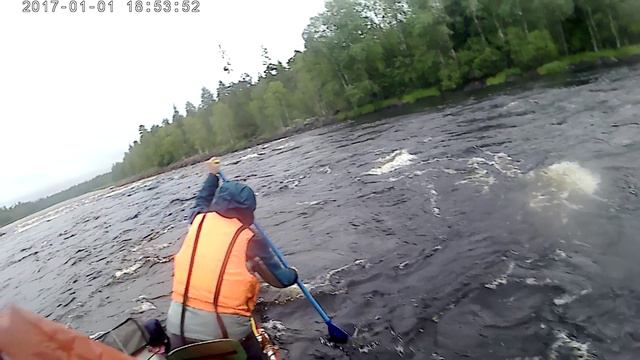 Порог на реке Чирка (Карелия)