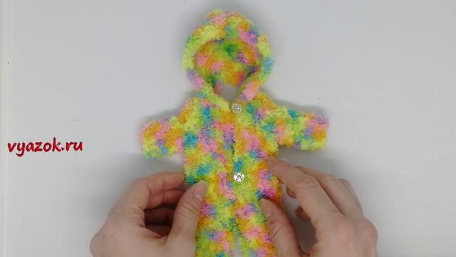 Комбинезон для куклы 21 см от "Паола Рейна" из "Ализе Софти" крючком