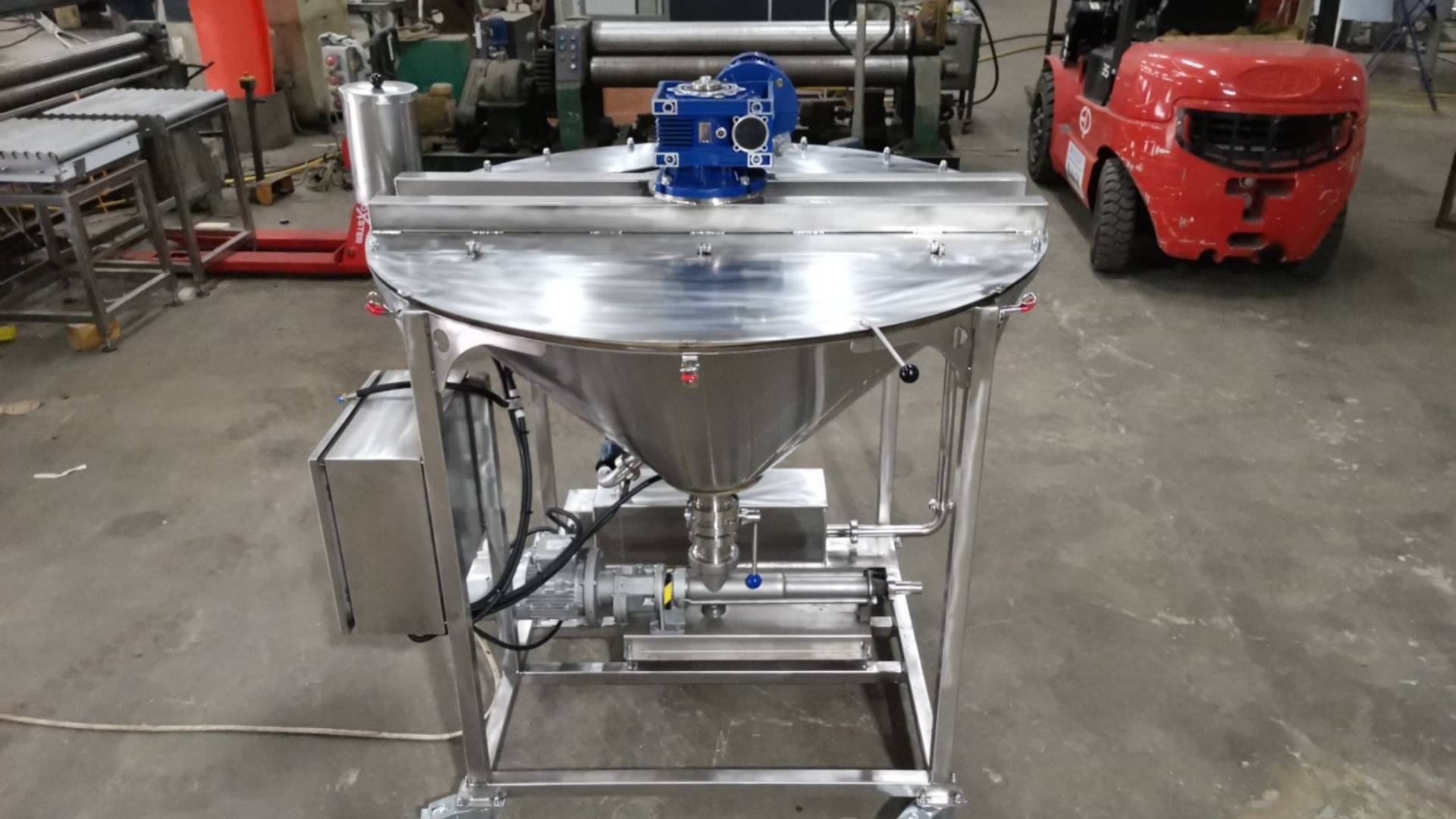 Смеситель СМУ-Э-150