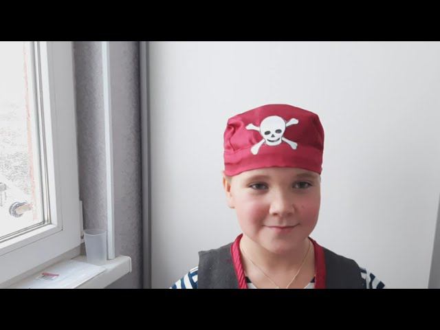 Костюм пирата. Очень срочно шью из того, что есть.