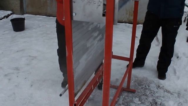 Испытание шторных дверей при экстремально низких температурах