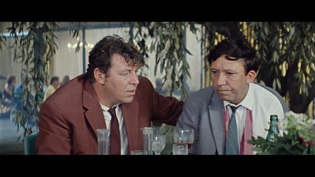 Зачем усы сбрил - Брилиантовая рука