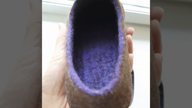 Валяные тапочки ручной работы. ЛилиФелт