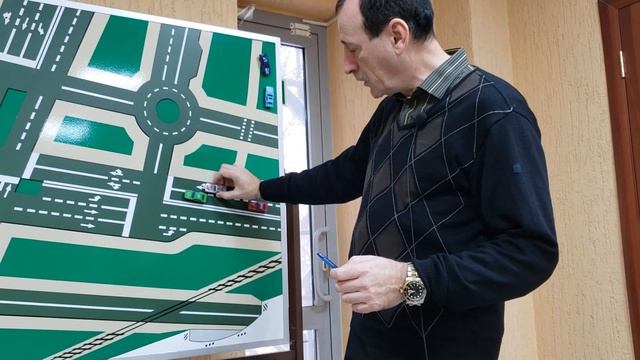 Лекции по безопасности дорожного движения. Перестроение