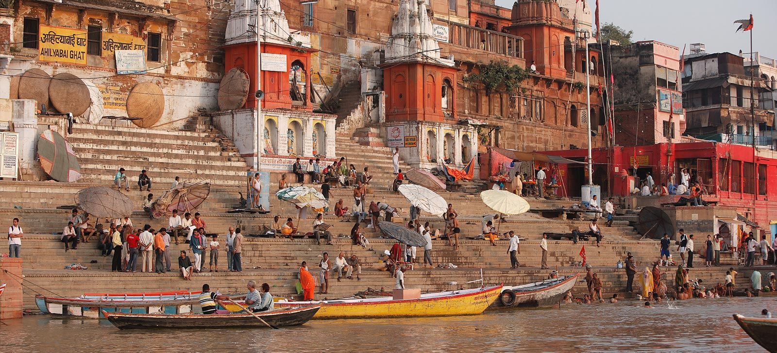 Индия. Варанаси. Мы, ранним утром на реке Ганг.