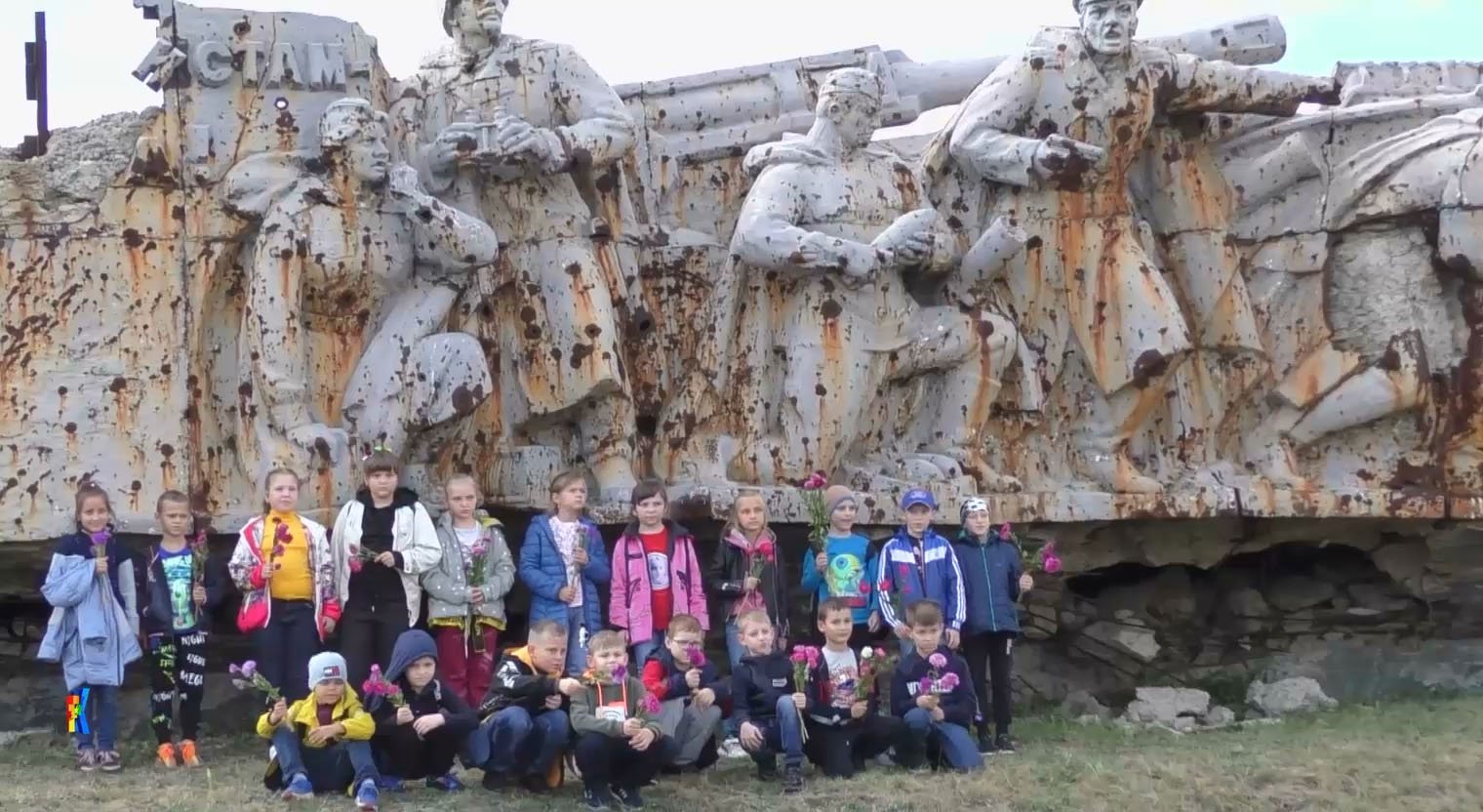 Сериал о "В" классе (2019). Фильм 16-й. 3-й "В": Едем на Саур-Могилу. 7 сентября 2021г.